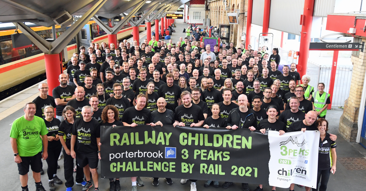 VolkerRail team triumphant after Porterbrook Three Peaks challenge ...